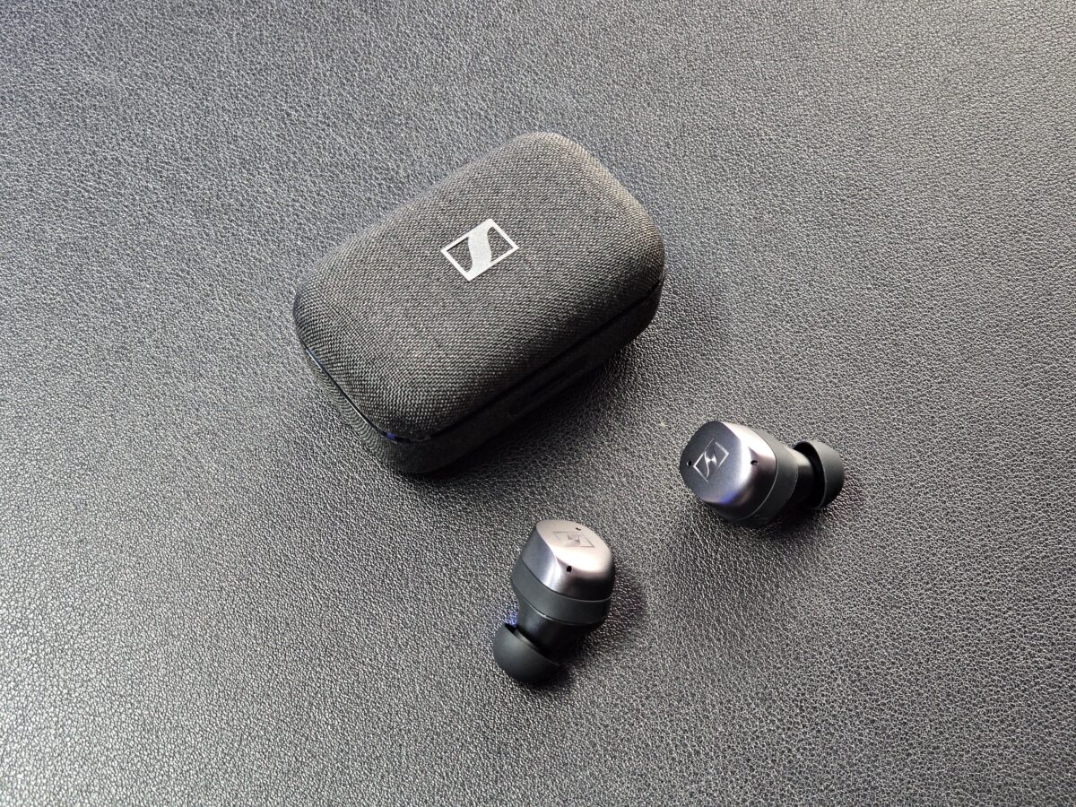 【SENNHEISER MTW4レビュー】音質からノイキャンから機能性まで全てが最強 | MOMENTUM True Wireless 4 ...