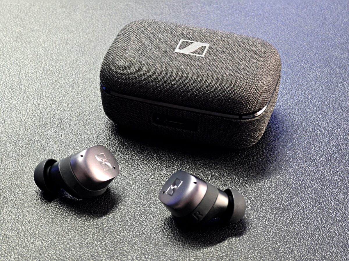 【SENNHEISER MTW4レビュー】音質からノイキャンから機能性まで全てが最強 | MOMENTUM True Wireless 4 ...