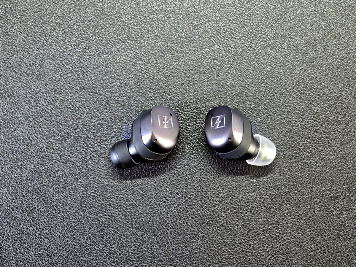 【SENNHEISER MTW4レビュー】音質からノイキャンから機能性まで全てが最強 | MOMENTUM True Wireless 4 ...